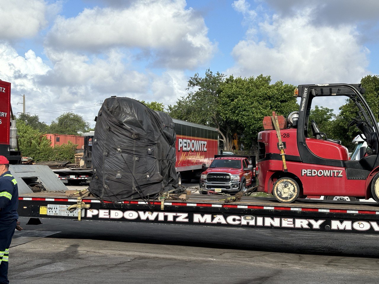Emergency Services Machinery Trucking & Rigging Florida?